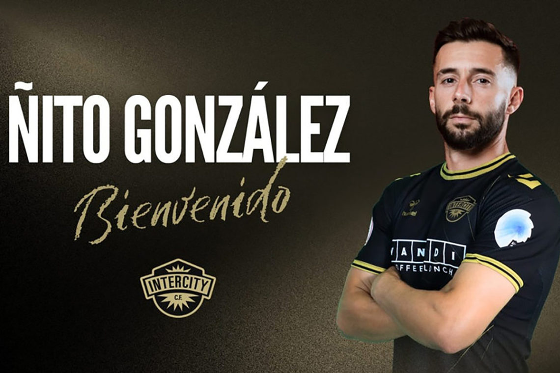 Ñito González firma por el Intercity de Primera División RFEF