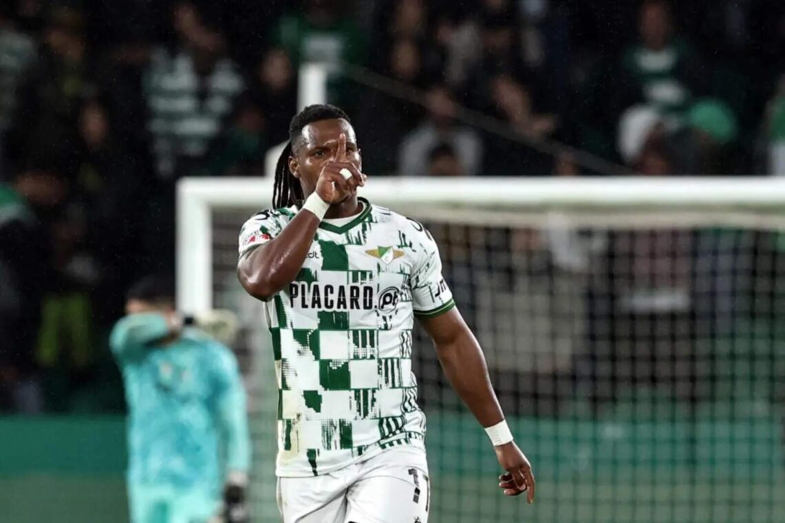 Ale Meléndez y Cedric Teguia, dos ex que vuelven al Ceuta